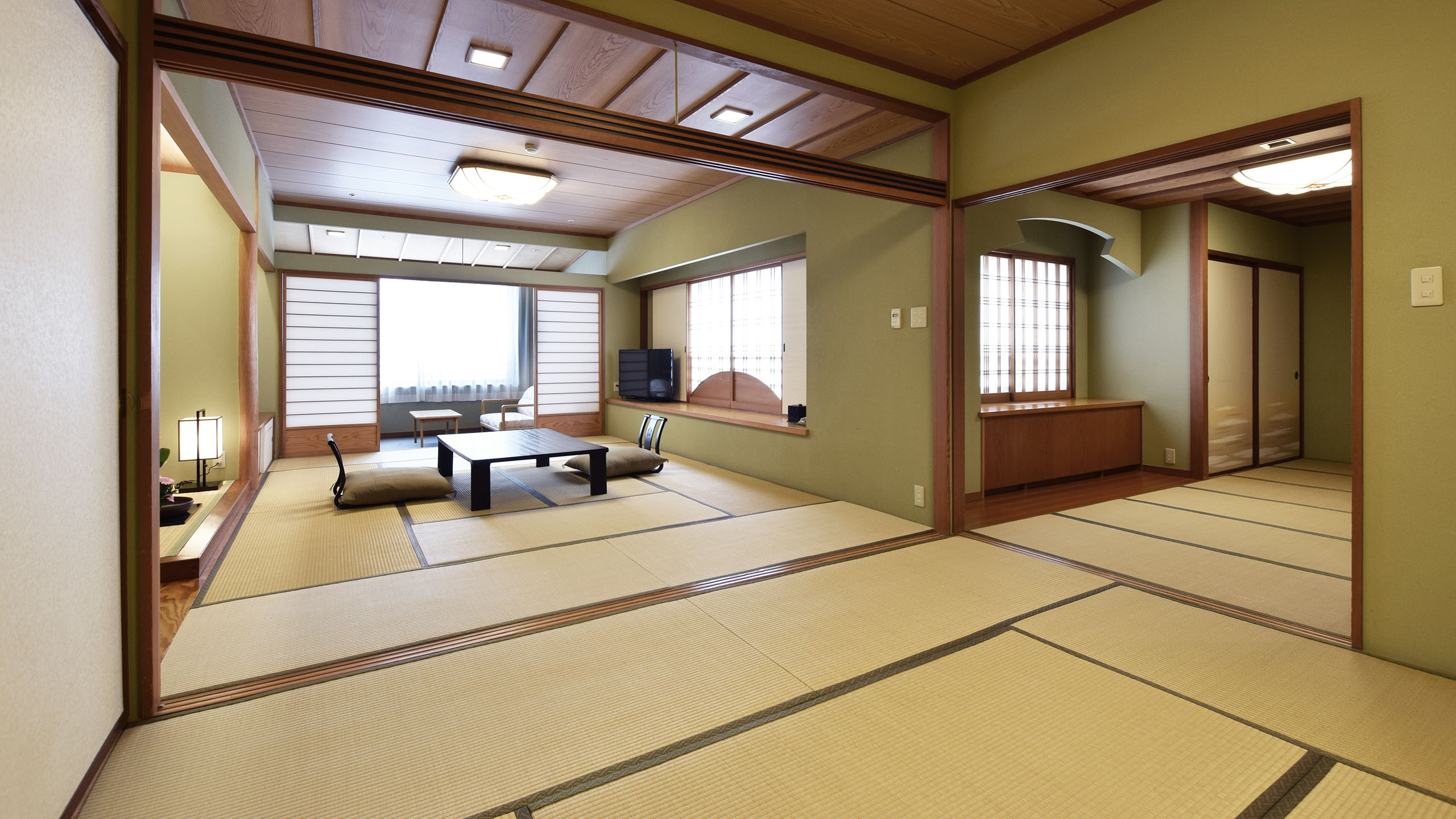 Premium Japanese-Style Suite Room Main Building